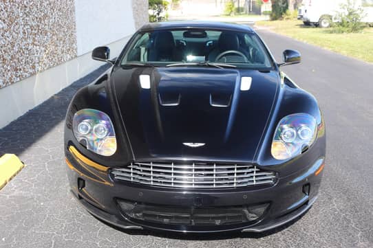 2011 Aston Martin DBS Coupe Carbon Edition auction - Cars & Bids