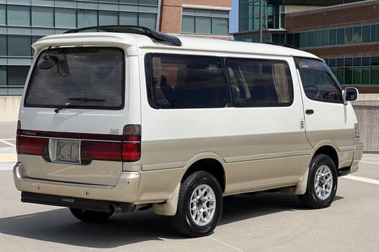 1994 Toyota HiAce Super Custom Limited 4WD for Sale - Cars & Bids
