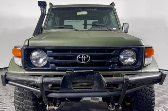 1988 Toyota Land Cruiser FJ70 4x4 for Sale - Cars & Bids
