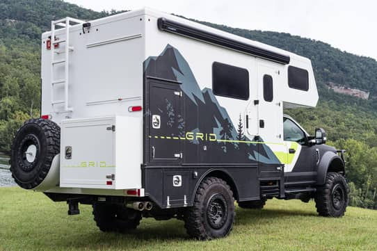 2017 Ford F-550 Super Duty XLT 4x4 Grid Camper for Sale - Cars & Bids