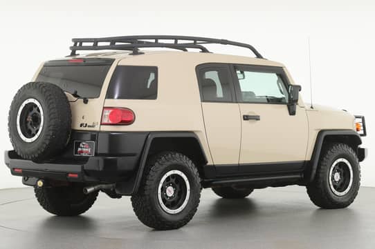 2010 Toyota FJ Cruiser Trail Teams Special Edition for Sale - Cars & Bids