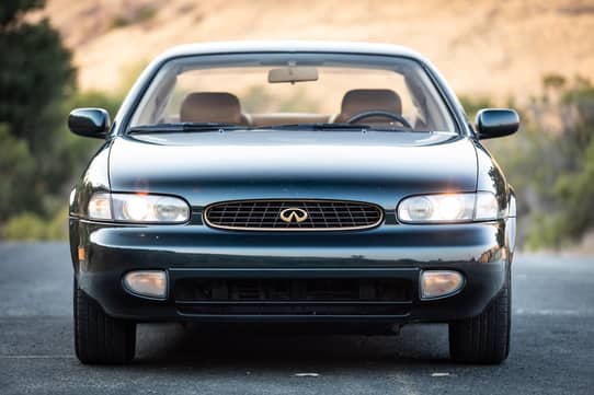 1993 Infiniti J30 auction - Cars & Bids