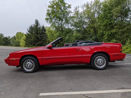 1995 Chrysler LeBaron GTC Convertible auction - Cars & Bids