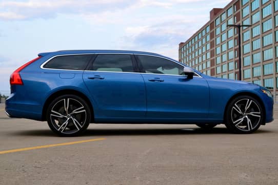 2018 Volvo V90 T6 R-Design AWD for Sale - Cars & Bids