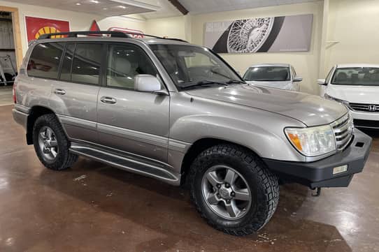 2006 Toyota Land Cruiser auction - Cars & Bids