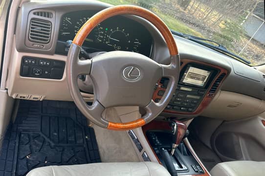 2001 Lexus LX 470 for Sale - Cars & Bids