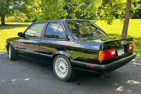 1990 BMW 325is Coupe VIN: WBAAA1302LEC65318 for Sale - Cars & Bids