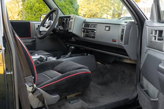 1991 GMC Syclone VIN: 1GDCT14ZXM8800567 for Sale - Cars & Bids