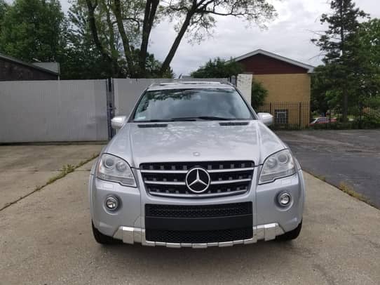 2009 Mercedes-Benz ML63 AMG auction - Cars & Bids