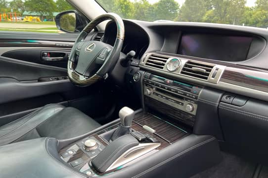 2016 Lexus LS 460 AWD for Sale - Cars & Bids