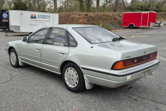 1988 Nissan Cefiro VIN: CA31-002118 for Sale - Cars & Bids