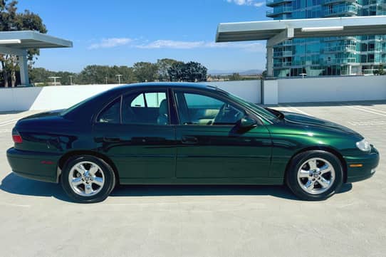 1998 Cadillac Catera VIN: W06VR52RXWR211426 for Sale - Cars & Bids