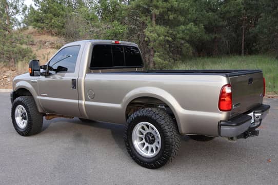2005 Ford F-250 Super Duty XLT 4x4 VIN: 1FTSF21P95ED04985 for Sale - Cars & Bids