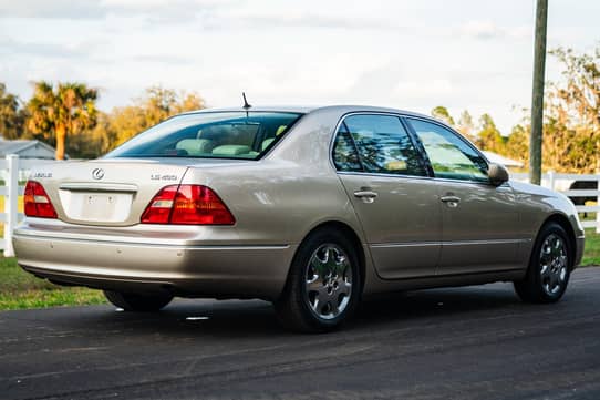 2001 Lexus LS 430 VIN: JTHBN30F410040209 for Sale - Cars & Bids