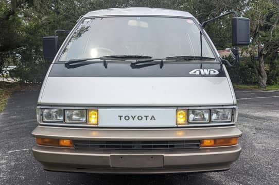 1986 Toyota MasterAce Surf Grand Saloon 4WD VIN: YR30-0003394 for Sale ...