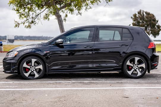 2015 Volkswagen GTI Autobahn VIN: 3VW5T7AU8FM002881 for Sale - Cars & Bids