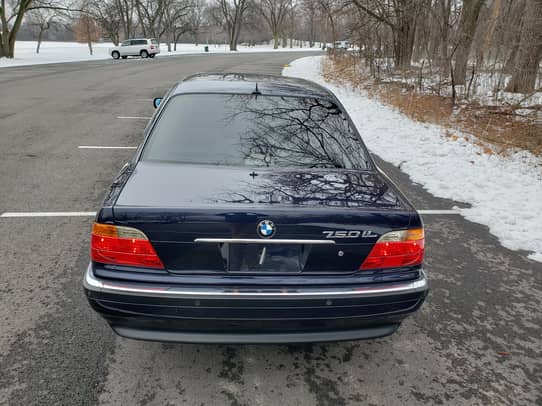 2000 BMW 750iL auction - Cars & Bids
