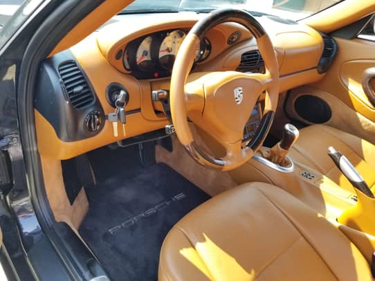 2000 Porsche 911 Carrera 4 Coupe auction - Cars & Bids
