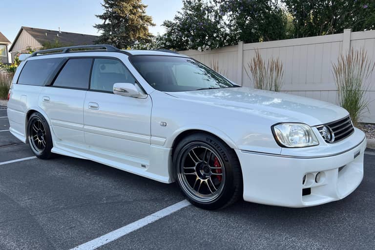 Used Nissan Stagea for Sale - Cars & Bids