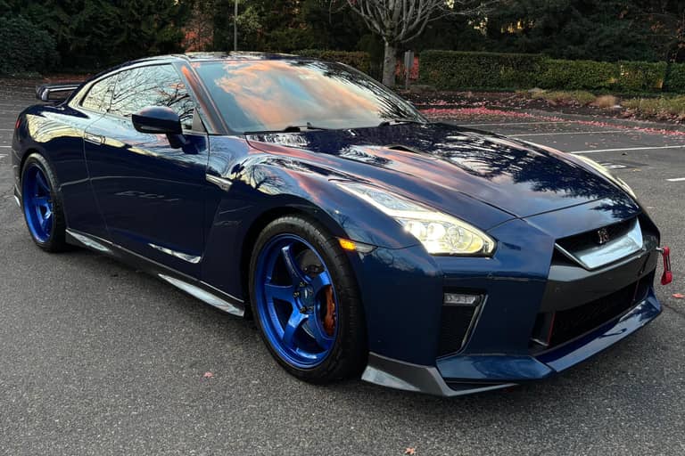 Used Nissan R35 GT-R for Sale - Cars & Bids