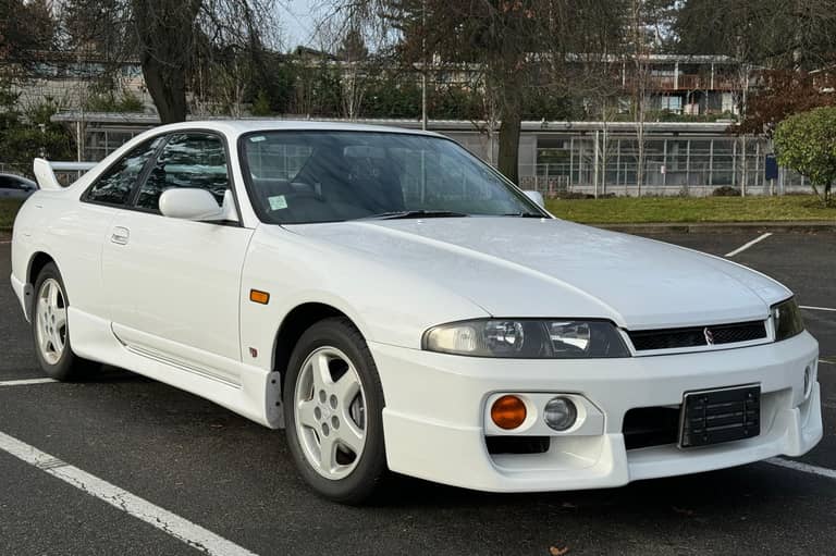 Used Nissan R33 Skyline for Sale - Cars & Bids