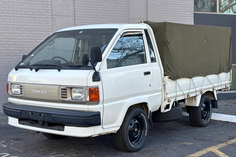 Used Toyota TownAce for Sale - Cars & Bids