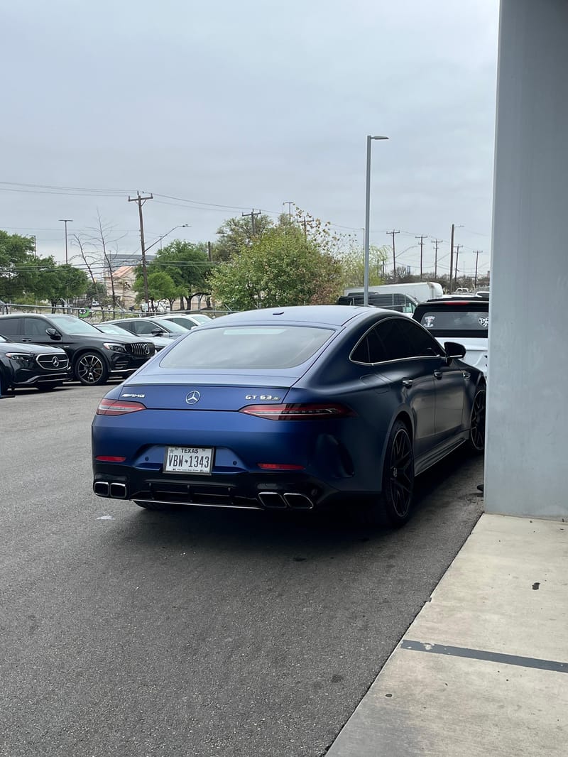 Brilliant Blue Magno (paint code 644) in the Carspotting Community