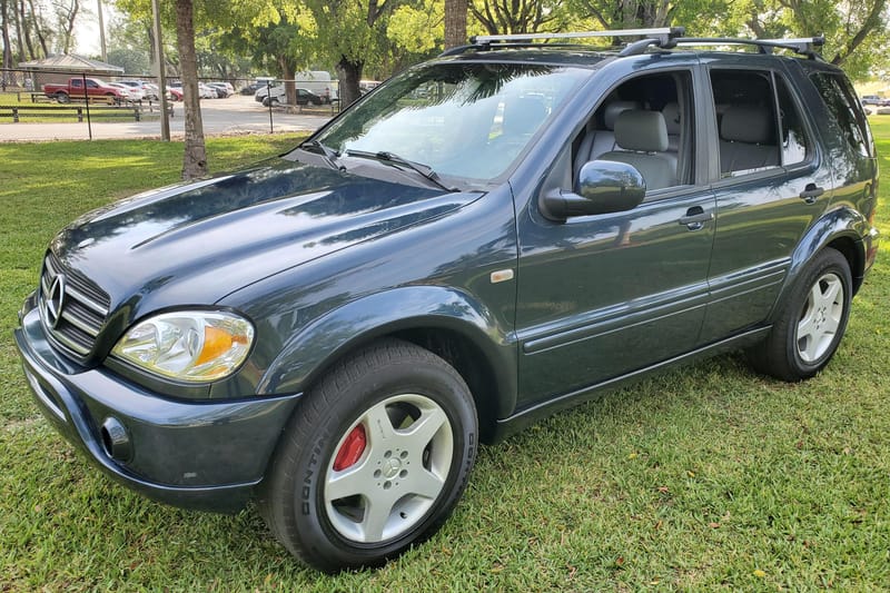 2001 Mercedes-Benz ML55 AMG auction - Cars & Bids