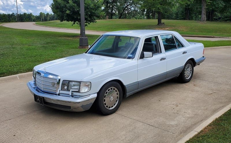 1990 Mercedes-Benz 300SE auction - Cars & Bids