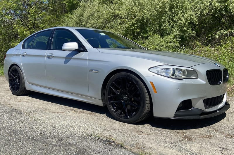 2013 BMW 550i xDrive Sedan auction - Cars & Bids