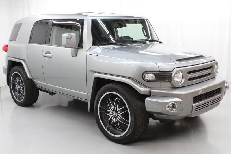 2009 Toyota FJ Cruiser auction - Cars & Bids