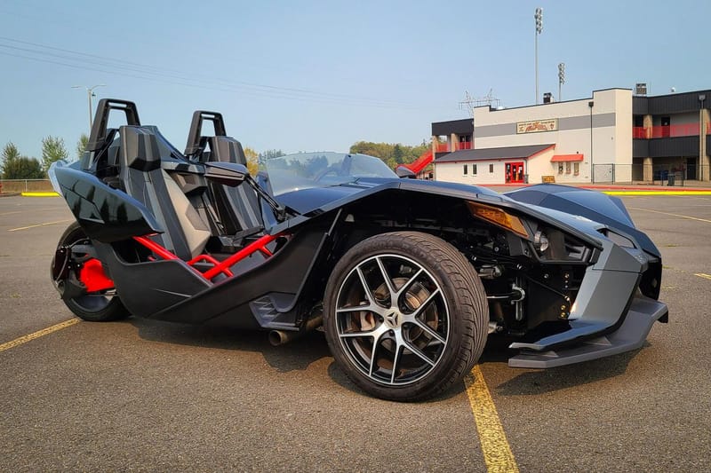 2016 Polaris Slingshot SL auction - Cars & Bids