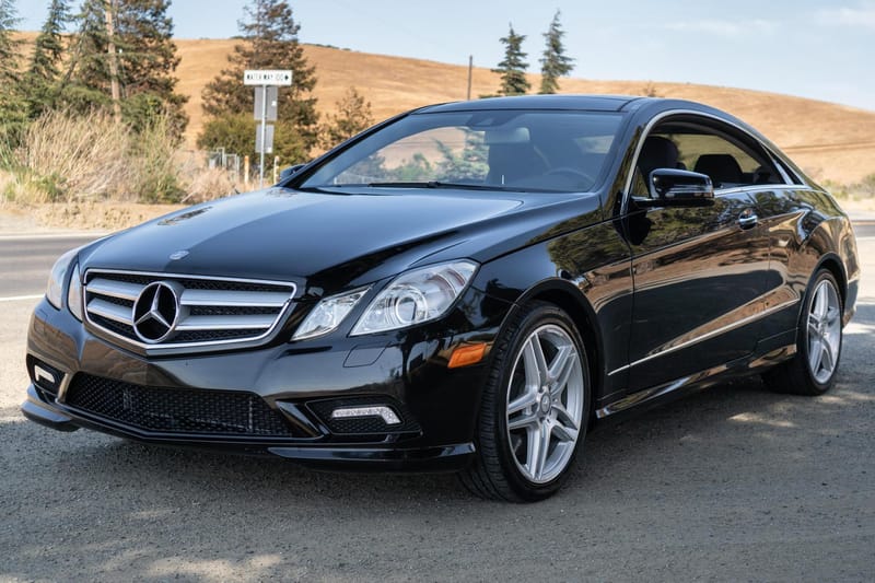 2011 Mercedes-Benz E550 Coupe auction - Cars & Bids
